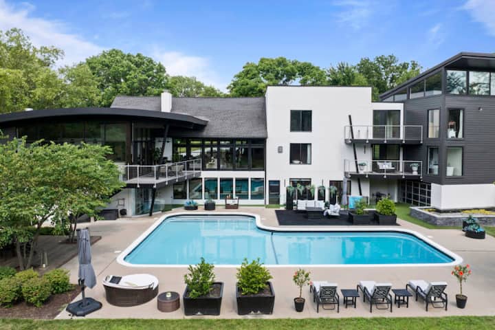 Villa Verdelle - Belton, MO