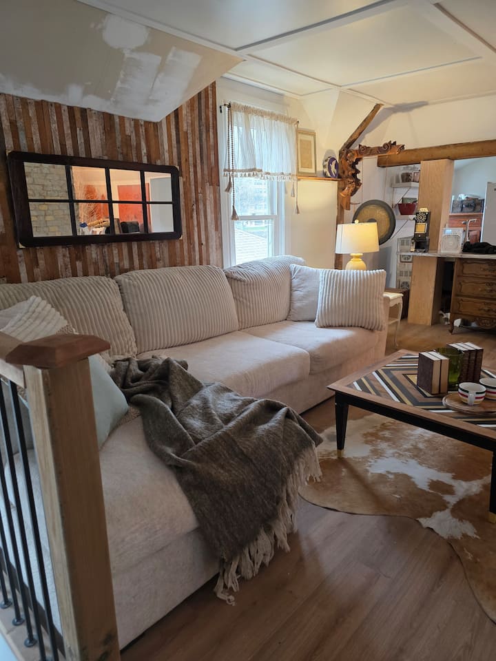 Christina St. Loft & Main - Sarnia