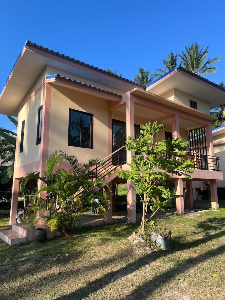 Quiet 2 Bedroom | Jungle | Workspace | Balcony - Ko Pha Ngan