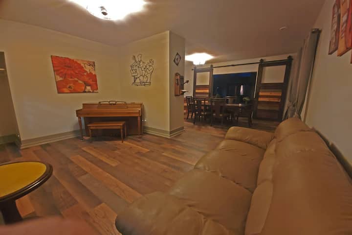 A Forest Retreat Just Minutes From The Omaha Metro - Council Bluffs, IA