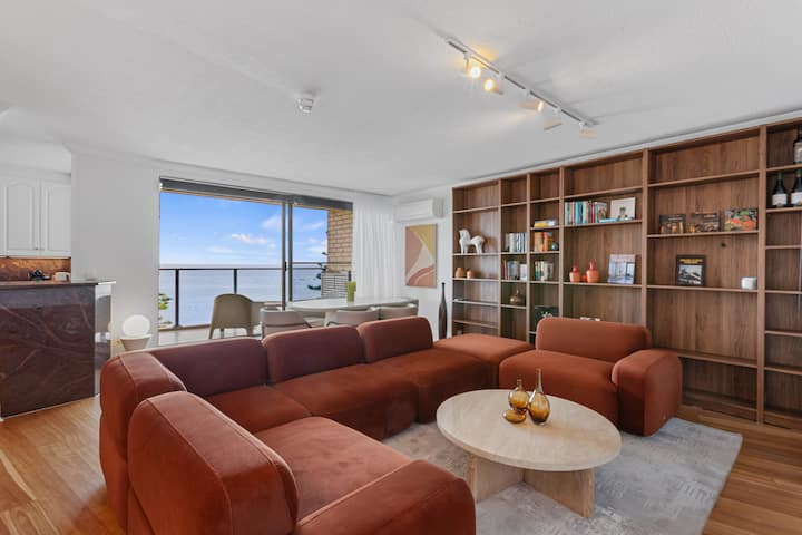 Oceanfront Retreat In Glenelg - Glenelg