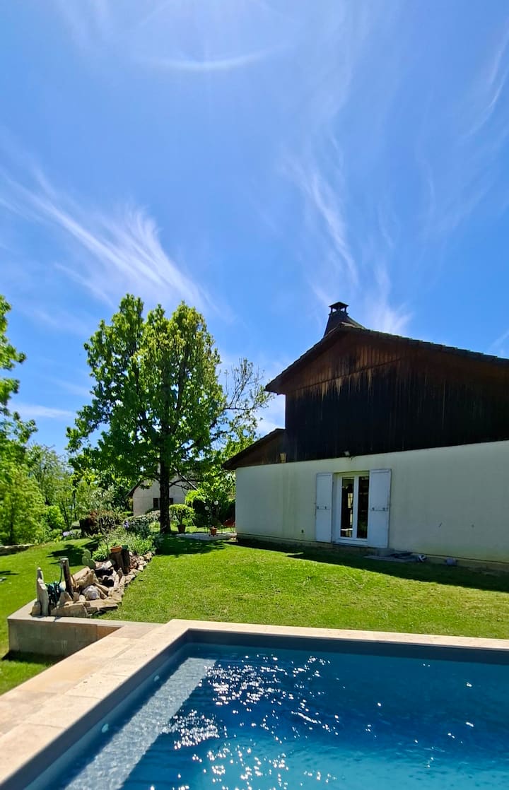 Villa Piscine Au Calme - Lac de Paladru