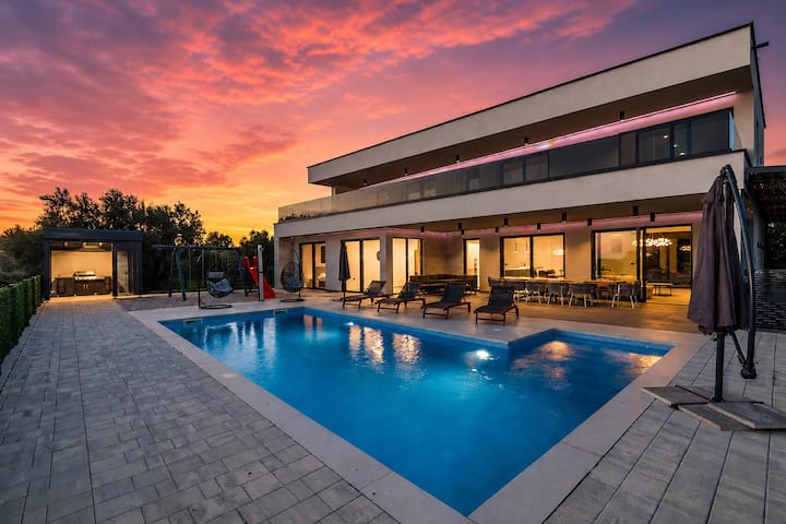 Villa Jura - Peroj