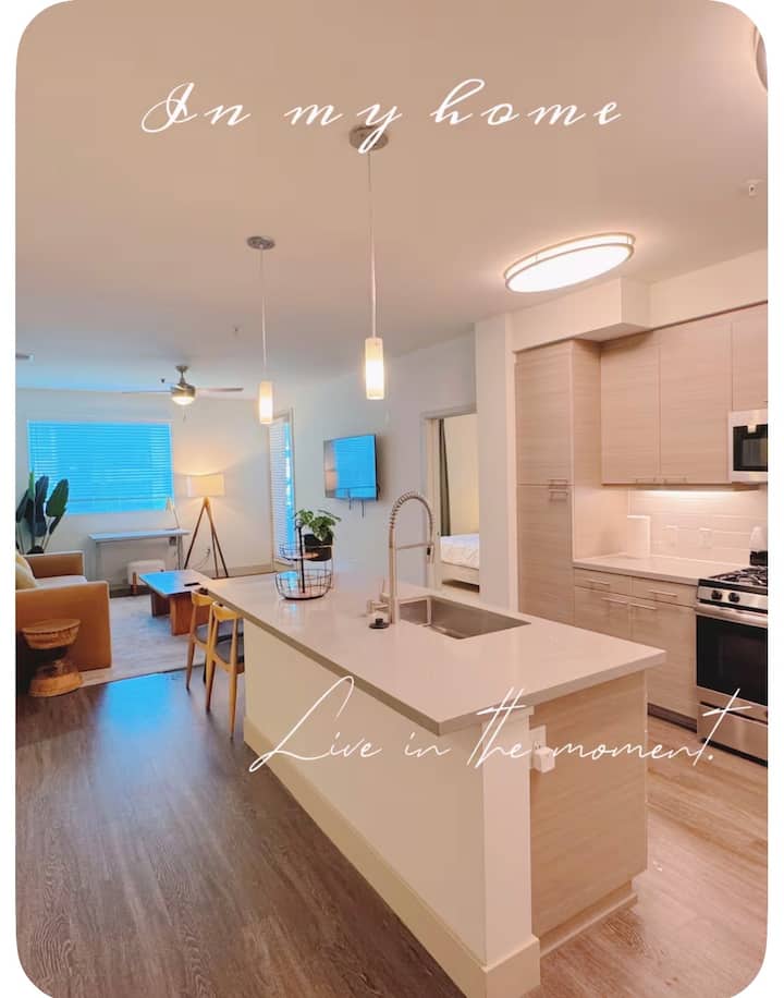 2br Irvine | 3beds Unit By Dj Plaza Jamboree - Irvine, CA