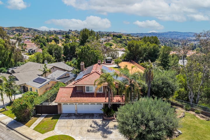 20% Off Monthly | Mountain View & Huge Backyard - Pomona, CA