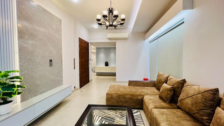 Luxurious 3br Premium Apartment In Banani - Dacca