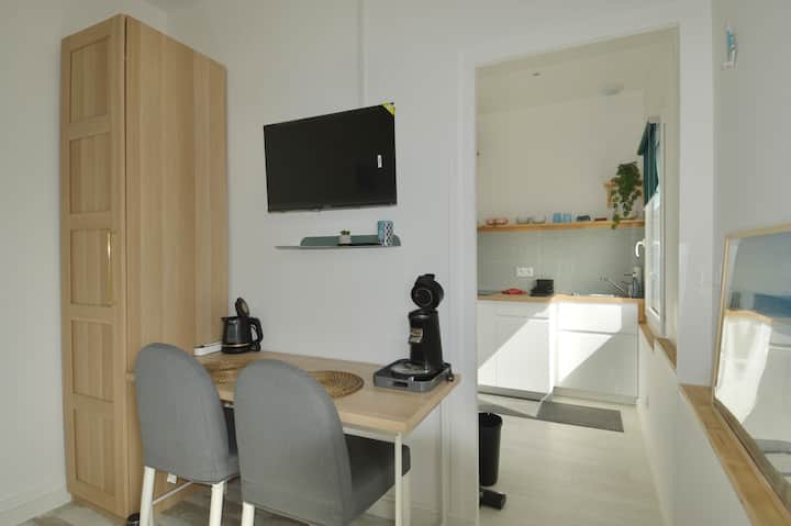 Le Nid Calme, Studio Cosy En Bord De Mer - Plage Luc-sur-Mer