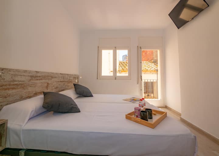 Agi Gloria Rooms - Roses