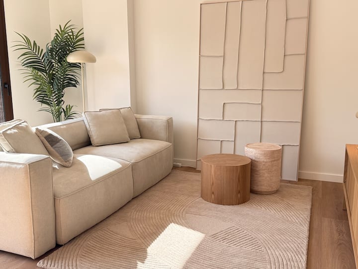 Signature Apartment, Terrace With King Bed - Sitges