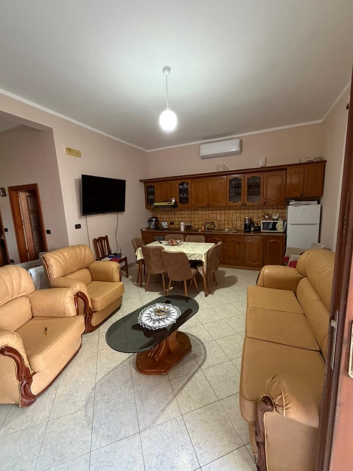 Mm Guest Haus - Albania