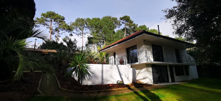 Maison Rénovée à 200 M De La Mer Avec Jardin - Jard-sur-Mer