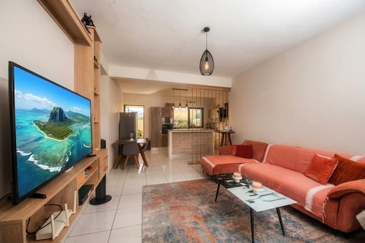 White Stone Apartment - 5 Mins To The Beach By Acs - Maurice
