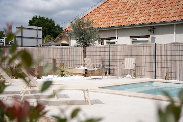 Maison 6 Personnes Avec Piscine, Clim & Jardin - Bergerac
