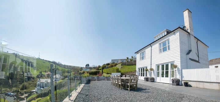 Luxury Coastal Cottage With Harbour Views - Mevagissey