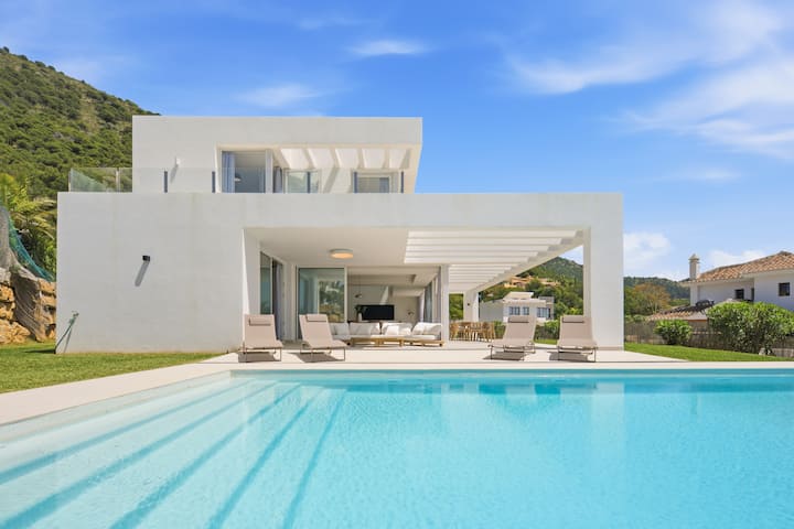 Villa Velaris | With Pool, Cinema & Gym In Mijas - Mijas