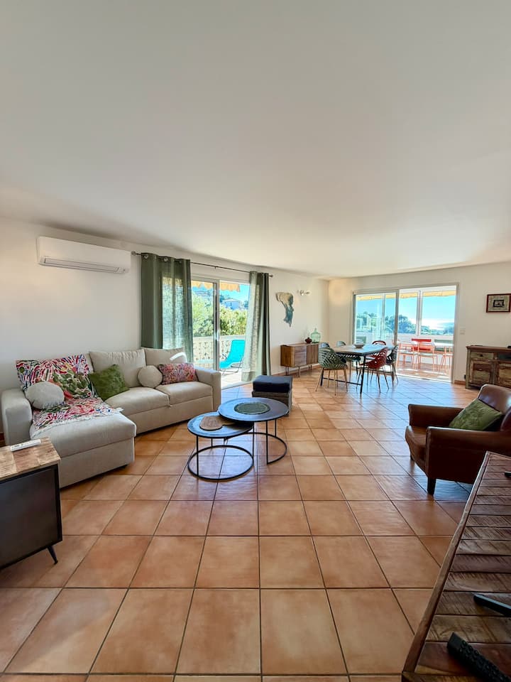 Maison éLégante à Propriano Avec Vue Mer - Propriano