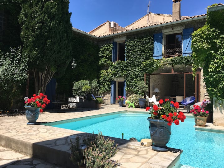 Appartement Dans Villa De Charme Avec Piscine - Calvisson