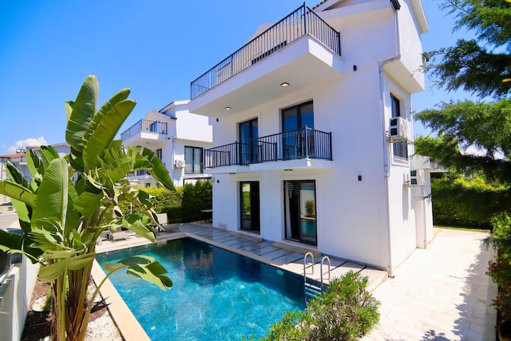 Fethiye Merkezde Lüks Villa | Havuzlu & Jakuzili - Fethiye