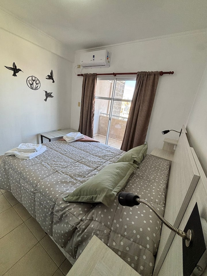 Alquiler Temporario: Departamento En Microcentro - Paraná