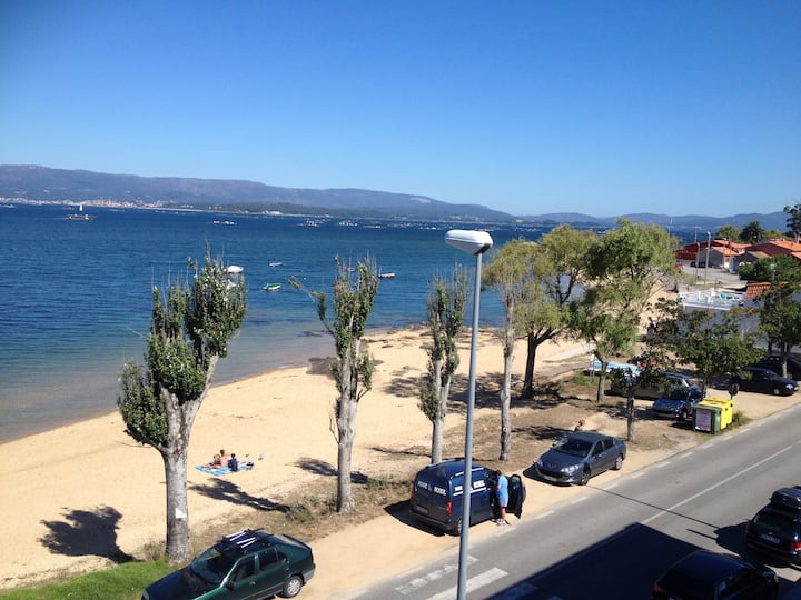 Precioso Apartamento A Pie De Playa En Rías Baixas - Cambados
