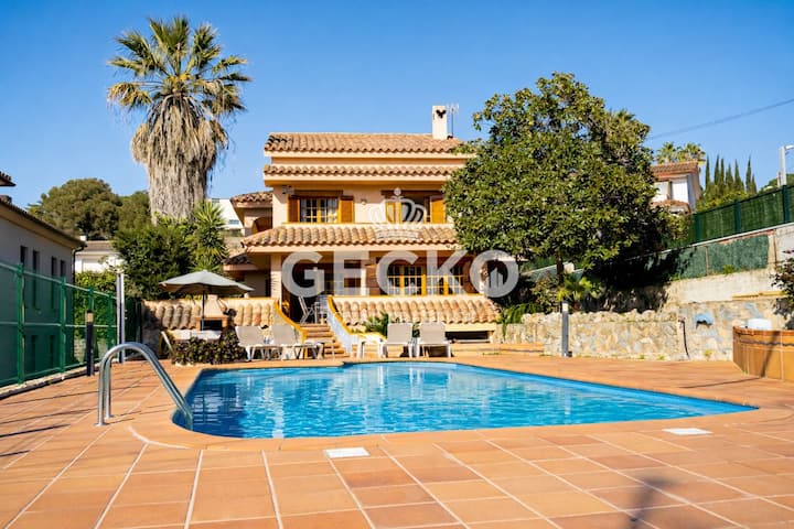 Villa Ficus · Réservez Votre Escapade à Lloret De - Lloret de Mar