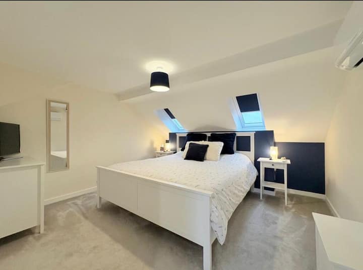 3cardrive|cosycontractorstay|sleeps9|universal - Bedford