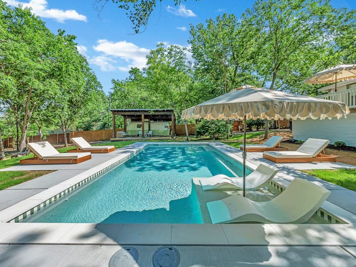 Mckinney Pool Resort Home - McKinney, TX