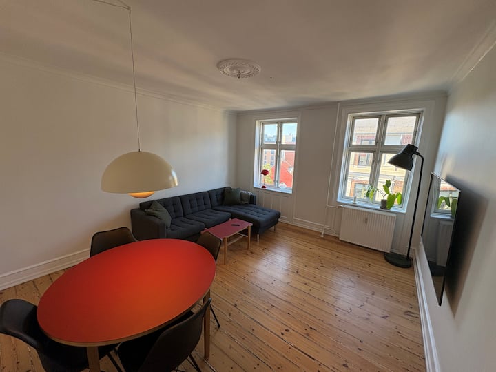 Charmerende Bylejlighed Og Moderne Indretning - Copenhague