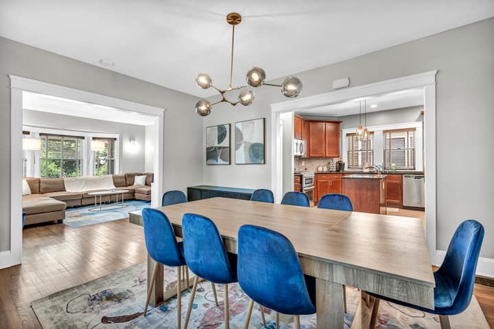 Luxury 4 Br Near Cleveland Clinic, Uh & Cwru! - Cleveland Heights, OH