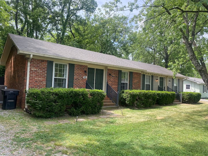 Sunset Duplex 1 - Murfreesboro, TN