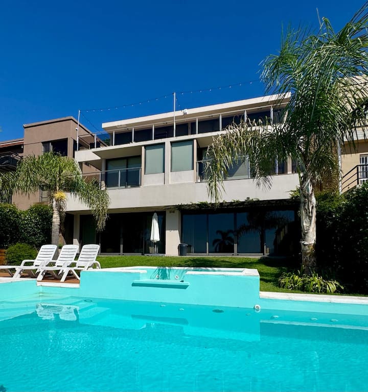 Residencia Premium Con Pileta Climatizada - Villa Carlos Paz