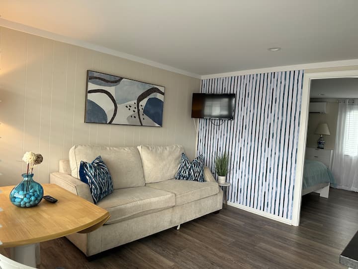 Shoreline Suite - Scarborough, ME