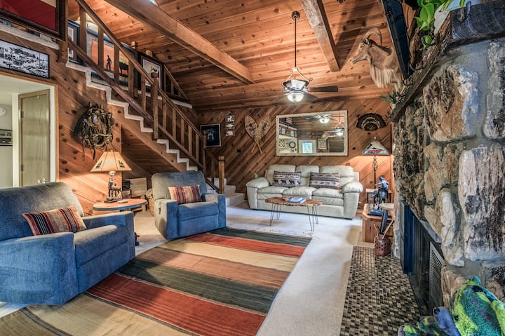 Mountain Views | Hot Tub | Dog Run | Sleeps 6 - Ruidoso, NM