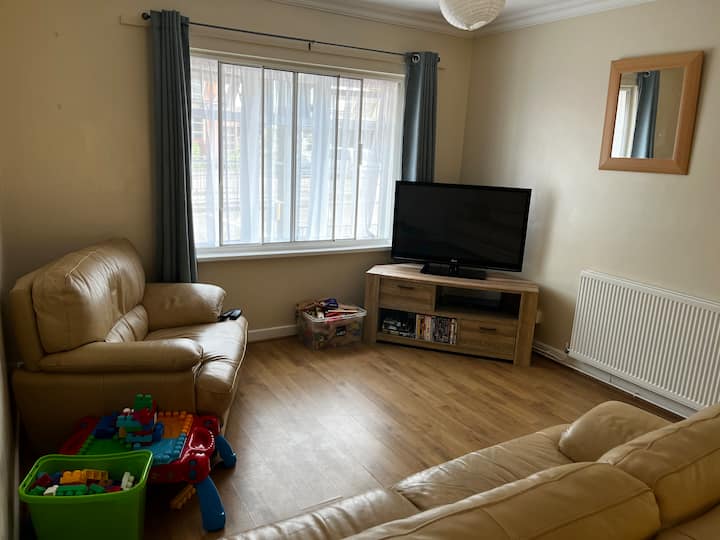 Ground Floor Appartment - Bridgend