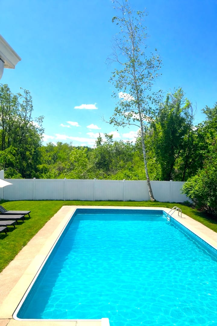 Portland Pool House - Minutes To The Old Port! - Portland, ME