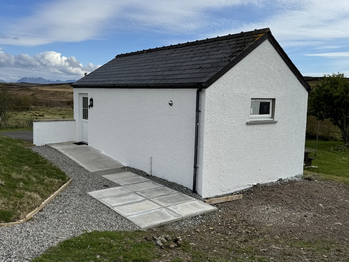 The Cabin, Hilltop - Skye