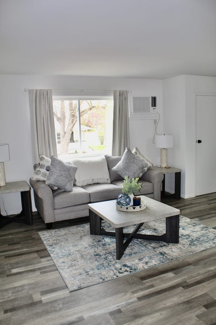Furnished Apartment For Traveling Professionals - Omaha, NE