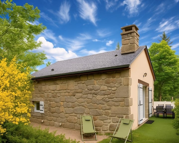 Gîte La Grange De Germaine Au Cœur De La Margeride - Lozère