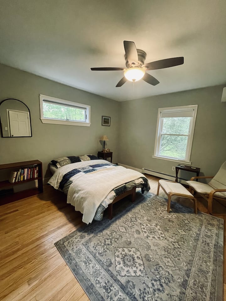 Charming Room With A Private Bath In A Sweet Home. - Northampton, MA