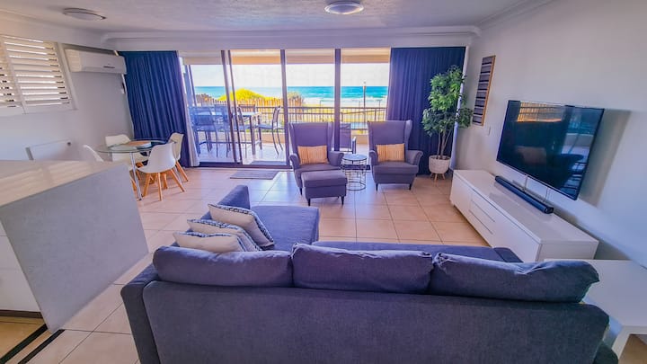 Pelican Sands Absolutely Ocean Front - Standard - Coolangatta