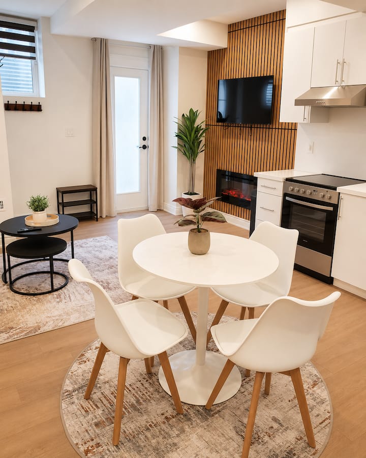 New 2br|central Ac Laundry |Private Entry Parking - Burlington