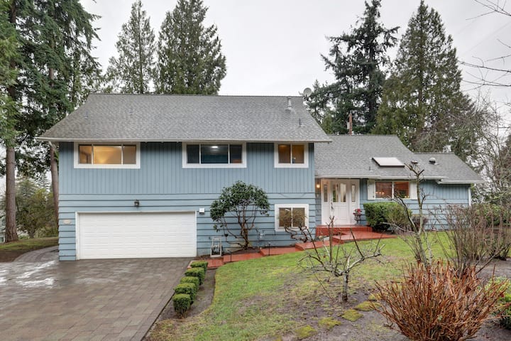 Lake View House For Up To 10 People - Redmond