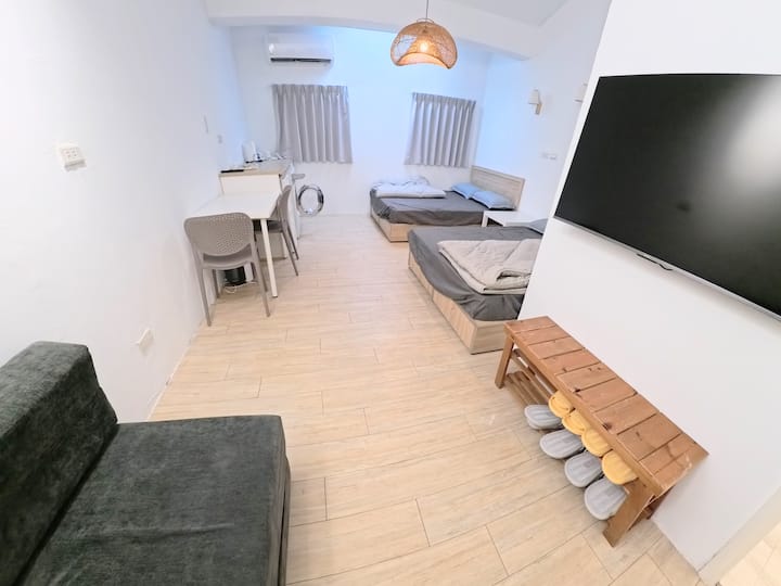 Near Mrt Rental  捷运站 步行6分钟，适合2-6人，两大床独立卫浴 - Taipei