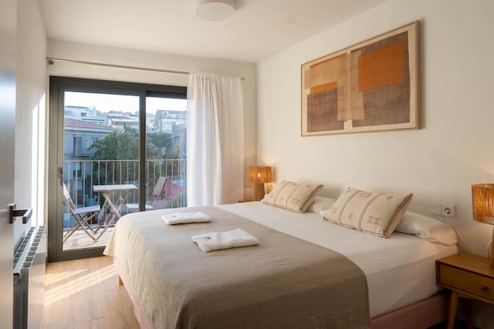 Renovated Penthouse In Girona Center - Gerona, España