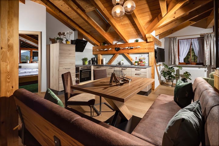 Hoher Göll Holiday Flat For 25 People, 110 M² - Bischofswiesen