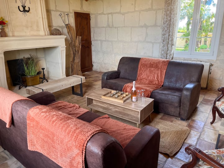 Mas Dou Rose, Ferme Avec Piscine En Provence - Arles