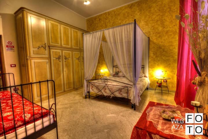 Relaxing Baldacchino Room - Monopoli