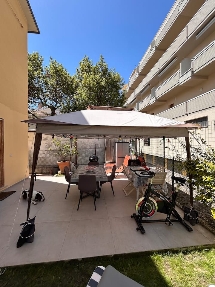 Appartamento Con Giardino A 300 Mt Dal Mare. - Alba Adriatica