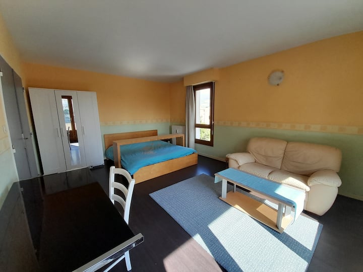 2 Chambres + Salon Avec Lit. Près Fac Rennes 2 - Rennes