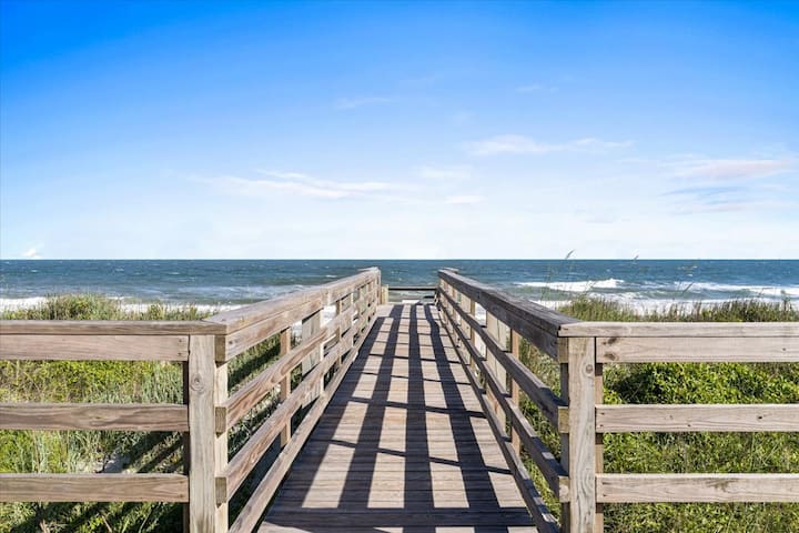 Oceanfront Complex In Ocean Isle |Steps To Beach! - Sunset Beach, NC